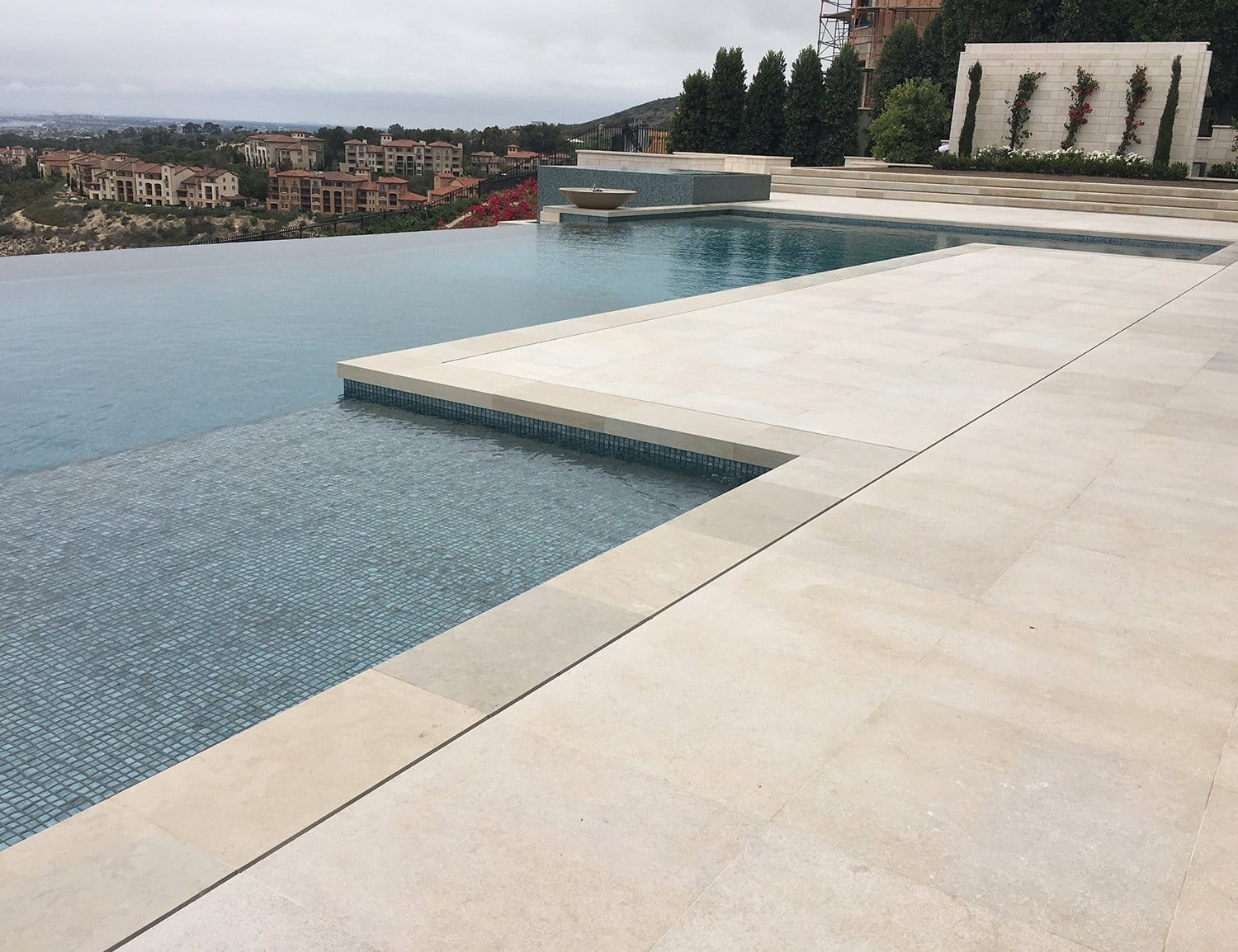 Choosing the Right Stone for a Pool Deck | Stone Curators