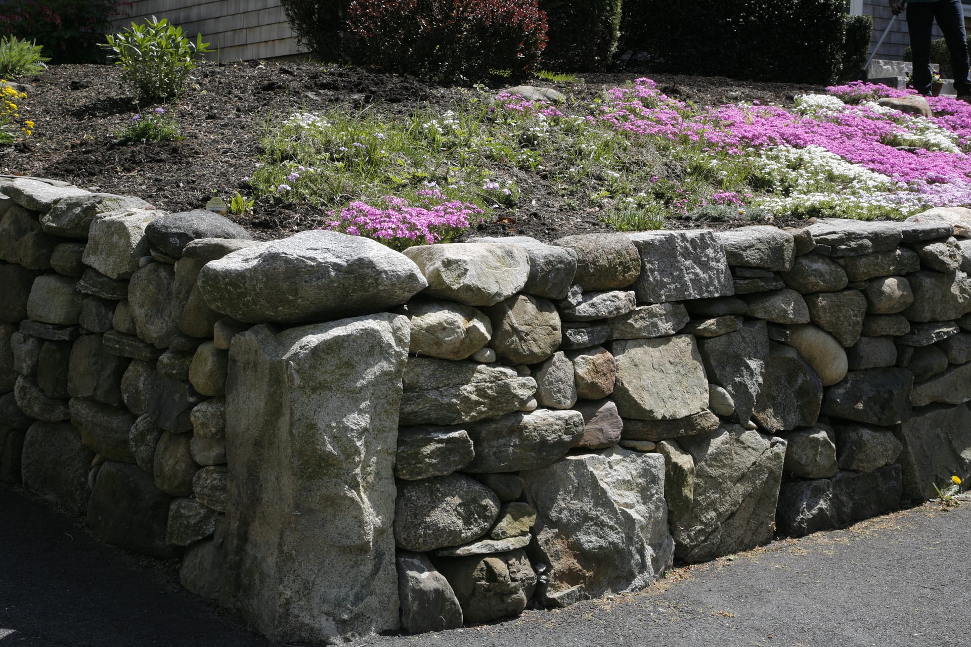 New England Fieldstone Mix | Stone Curators