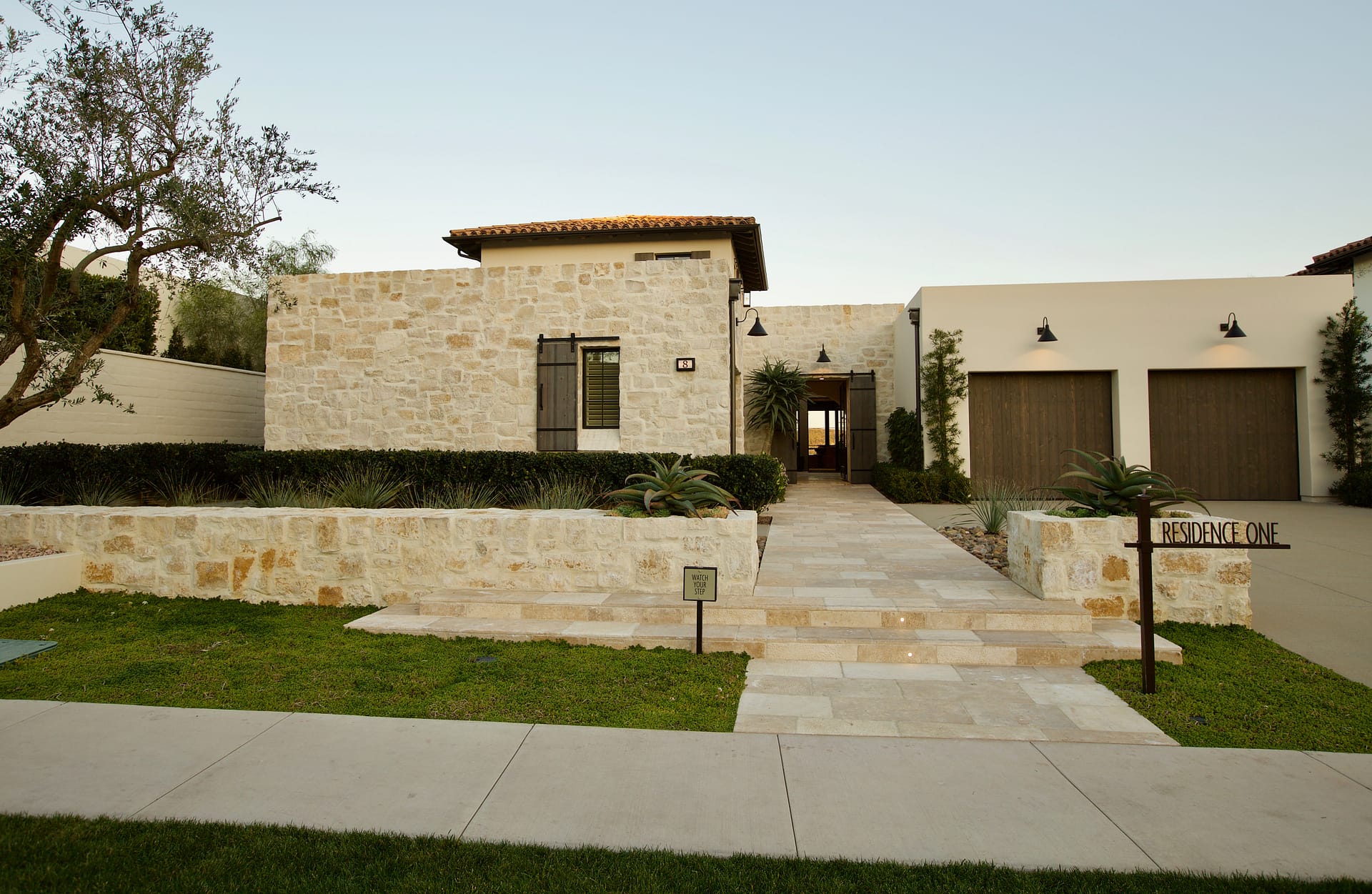 Honey Buff Limestone | Stone Curators