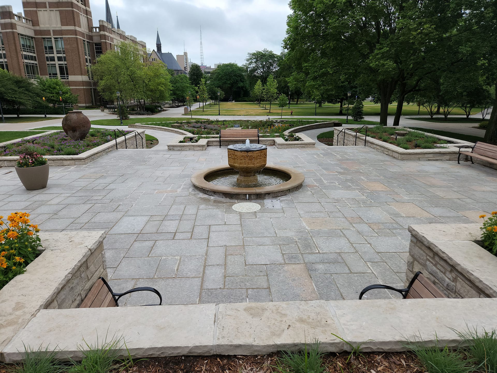Madison Full Color Limestone - Pavers | Stone Curators