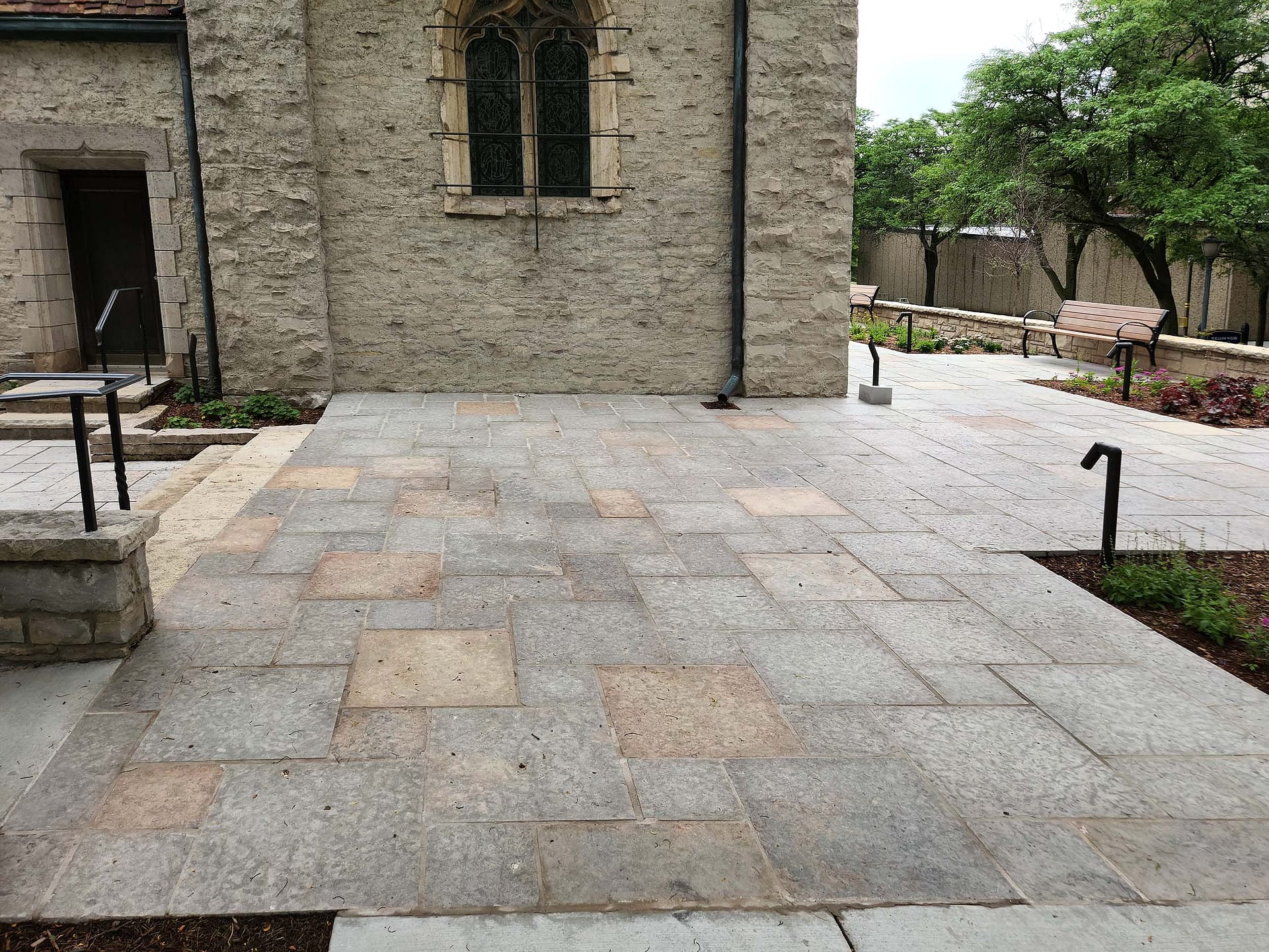 Madison Full Color Limestone - Pavers | Stone Curators