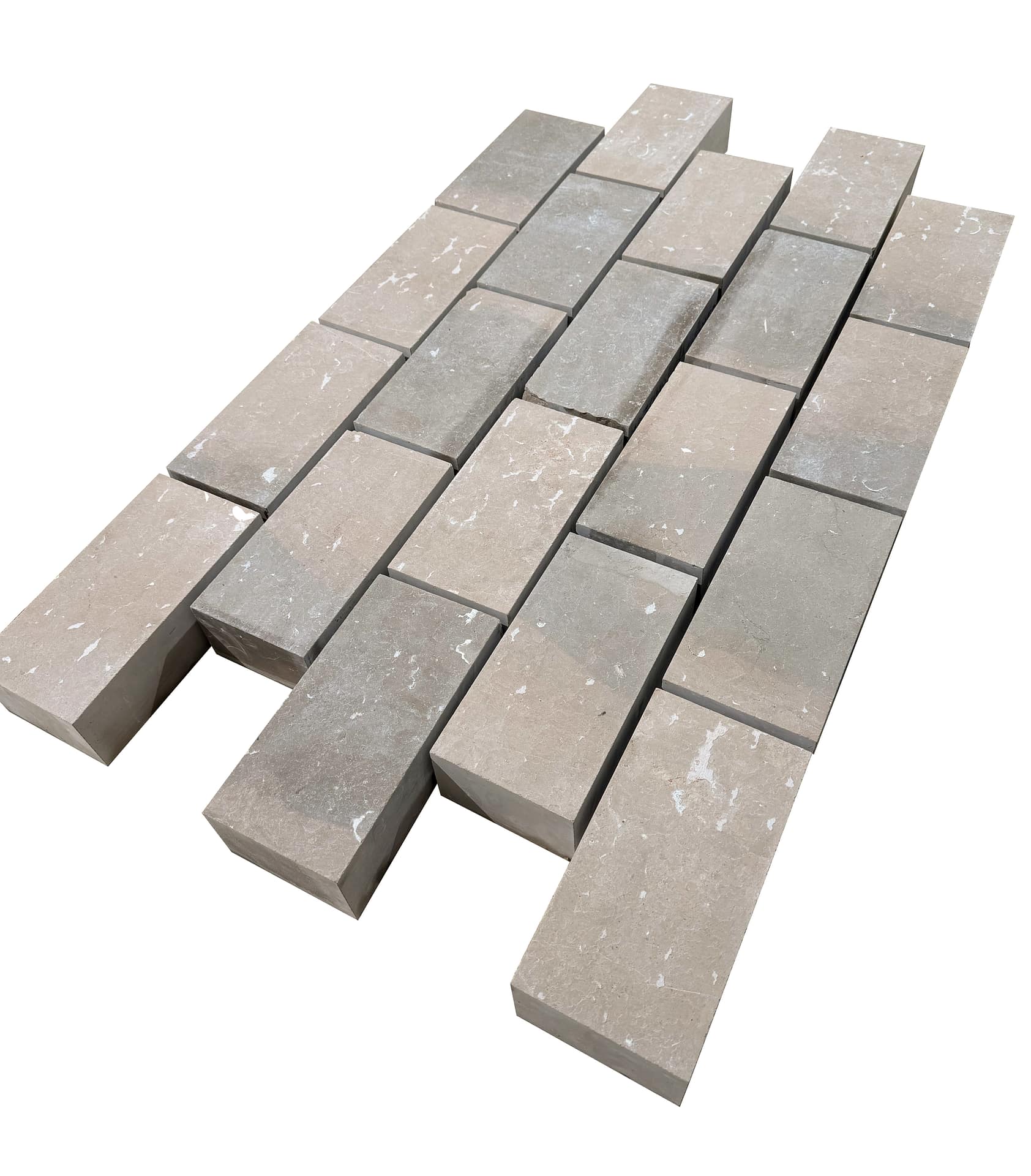 Amaza Estrema Limestone Cobblestone - Rectangle - Flamed | Stone Curators