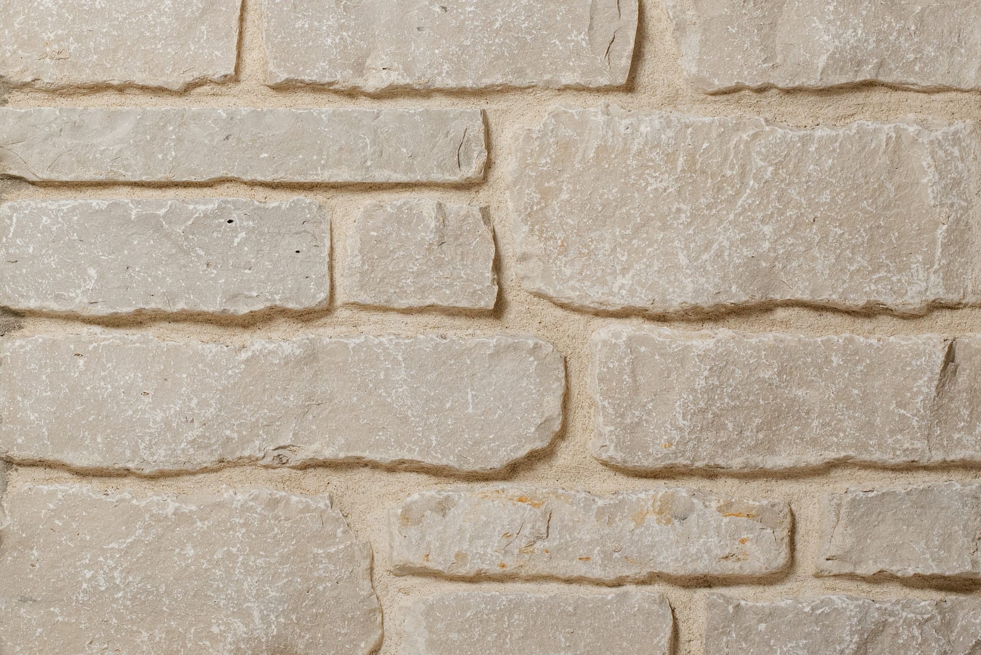 Lannon Pewter Limestone - Veneer | Stone Curators