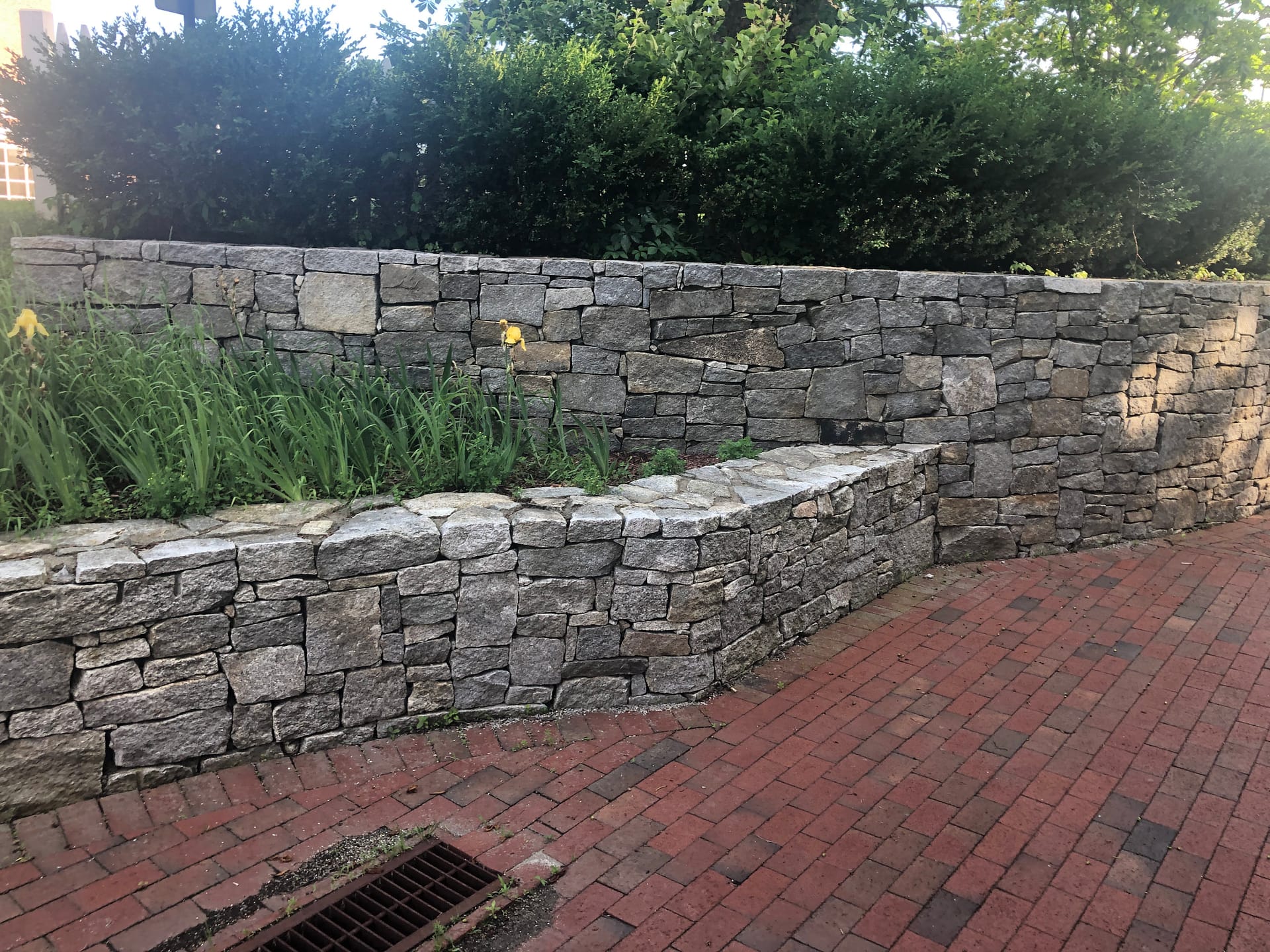 Reclaimed New England Granite Quarry Tailings - Wallstone | Stone Curators