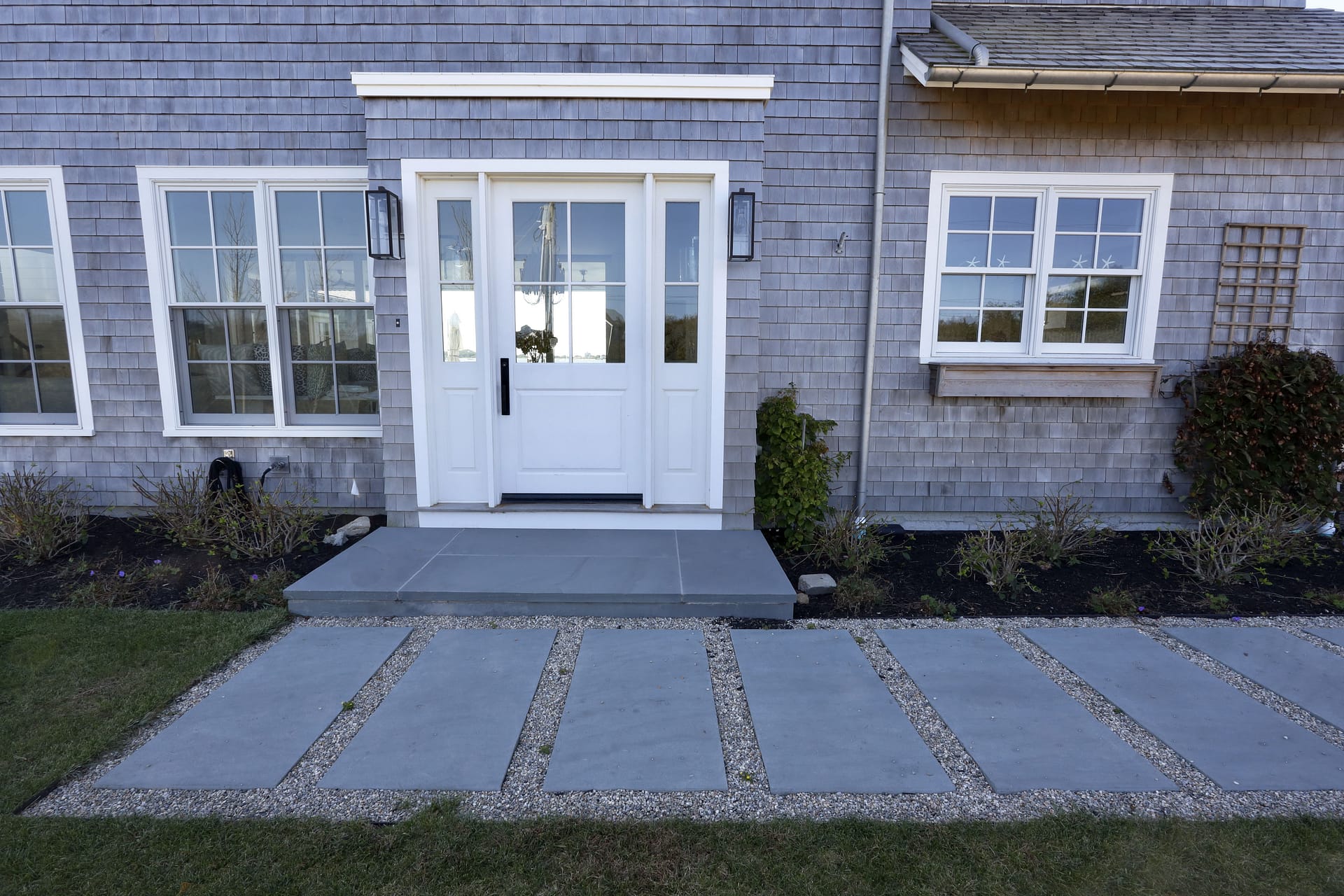 Blue/Gray Bluestone - Flamed Pavers | Stone Curators