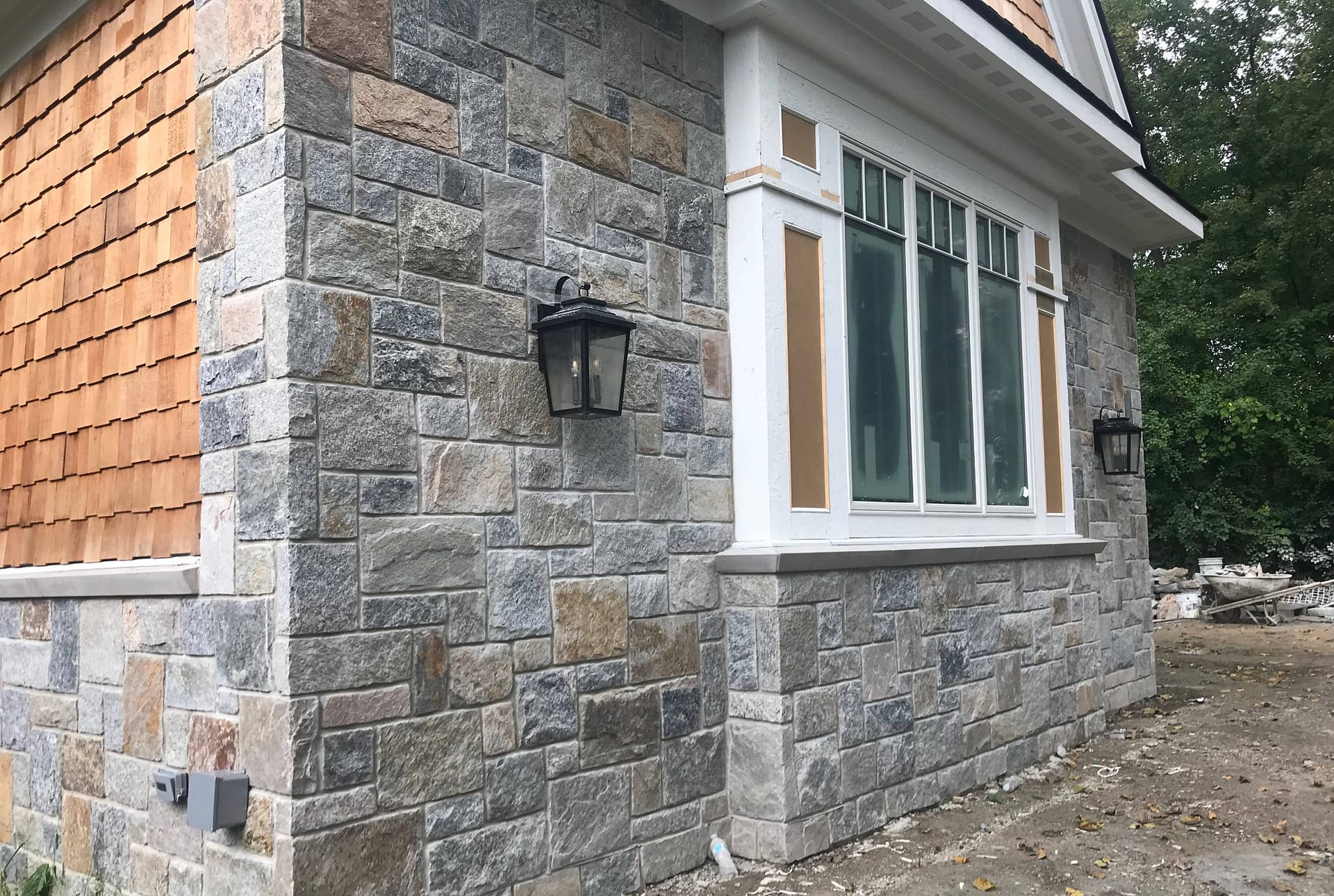 Connecticut Granite - Veneer Blend | Stone Curators