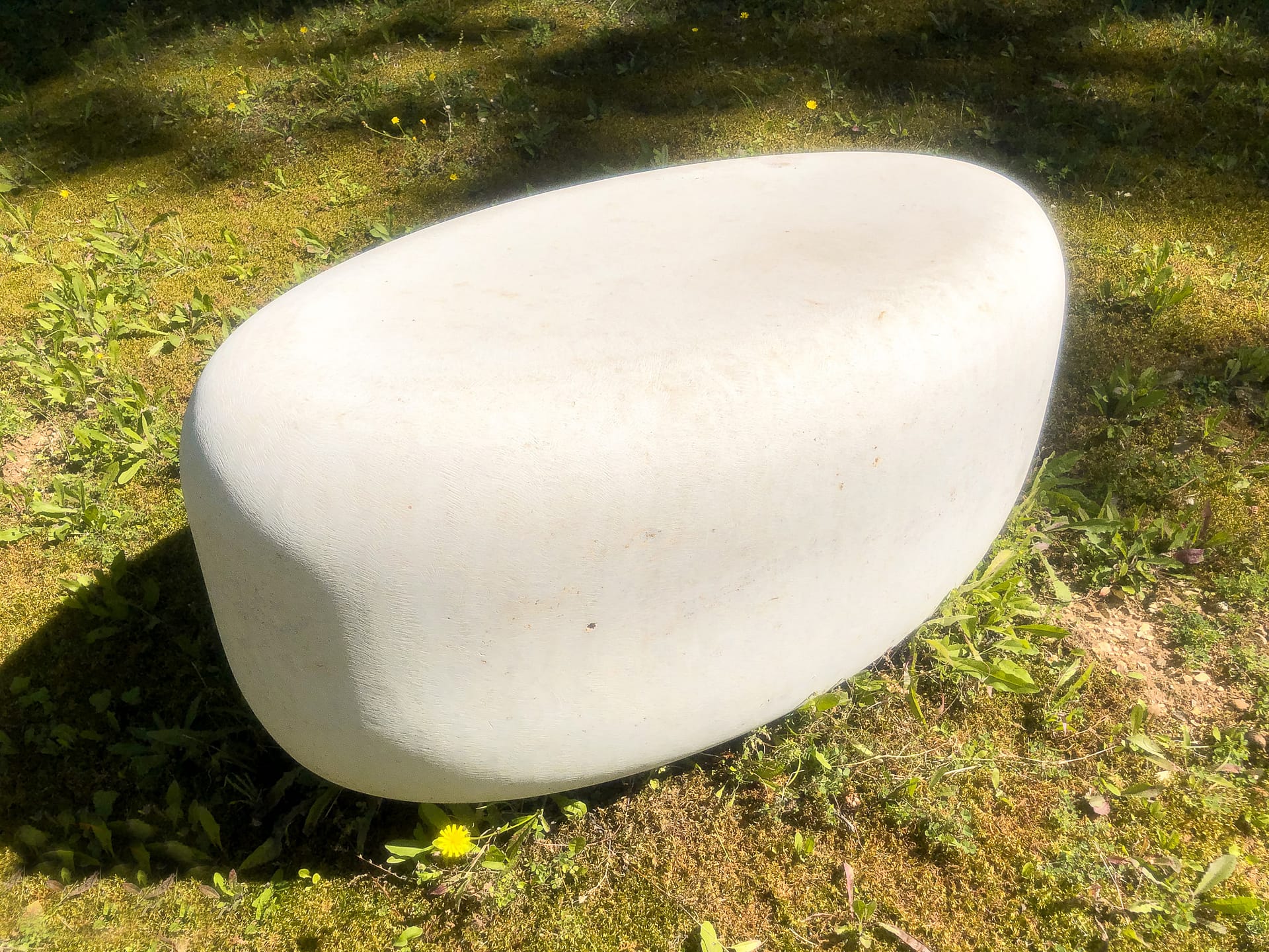 Bavarian Beige Limestone - Benches & Seating | Stone Curators