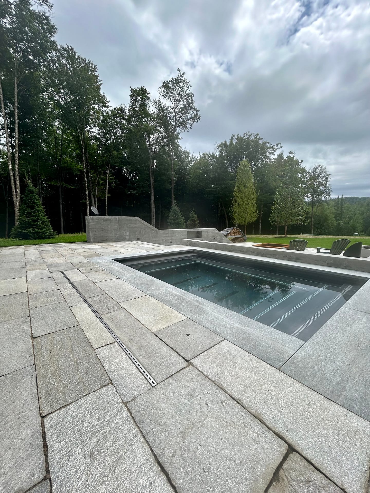 Pietra Italia Gneiss - Natural Cleft - Pool Deck | Stone Curators