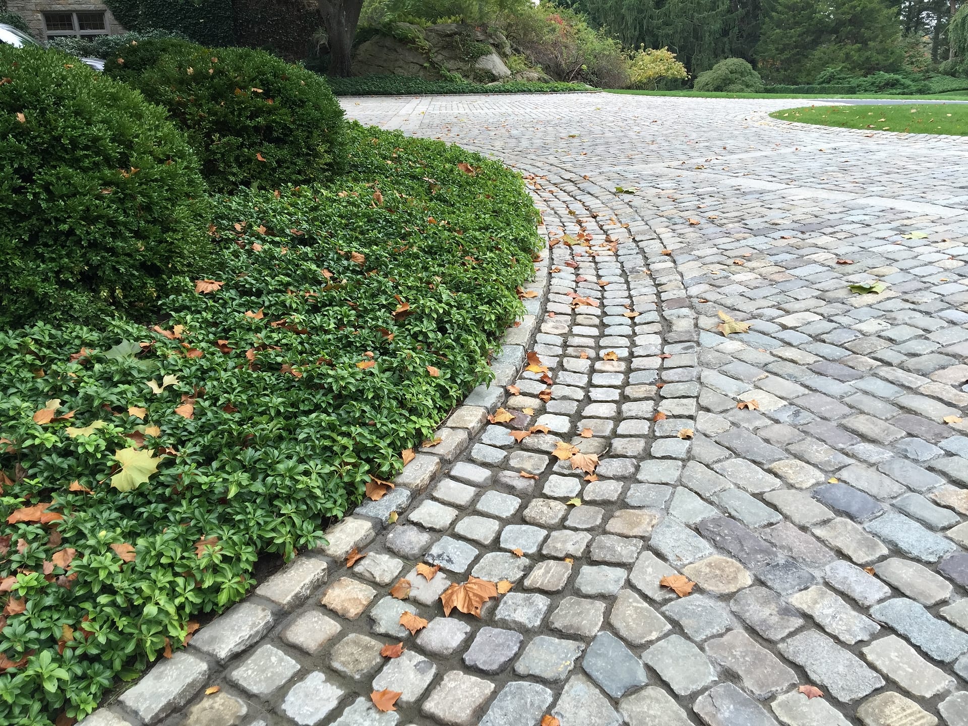 Reclaimed European Sandstone Cobblestones - Square - Worn Surface ...
